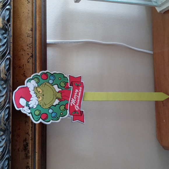 Dr. Seuss | Holiday | Grinch Wood Yard Stake | Poshmark